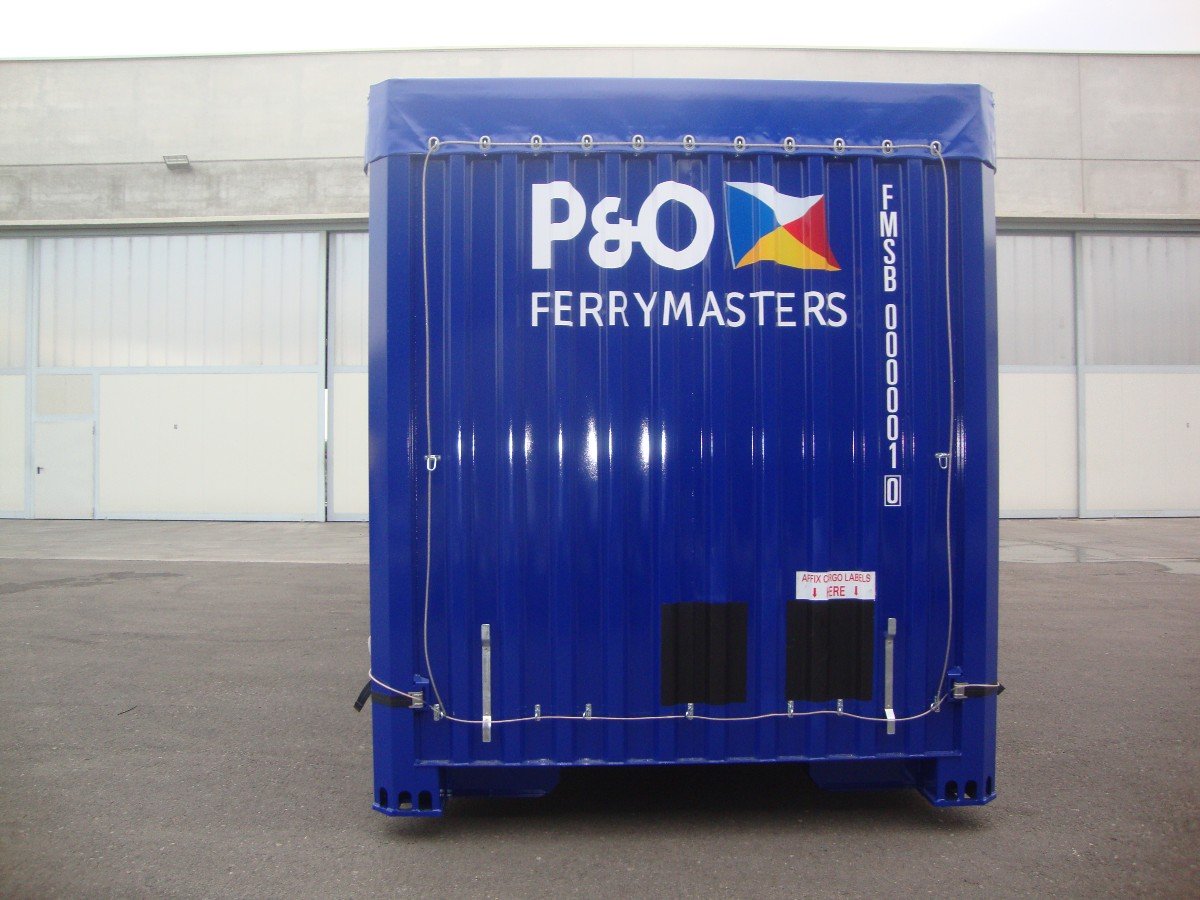 20ft Containers - Operating Equipment | P&O Ferrymasters
